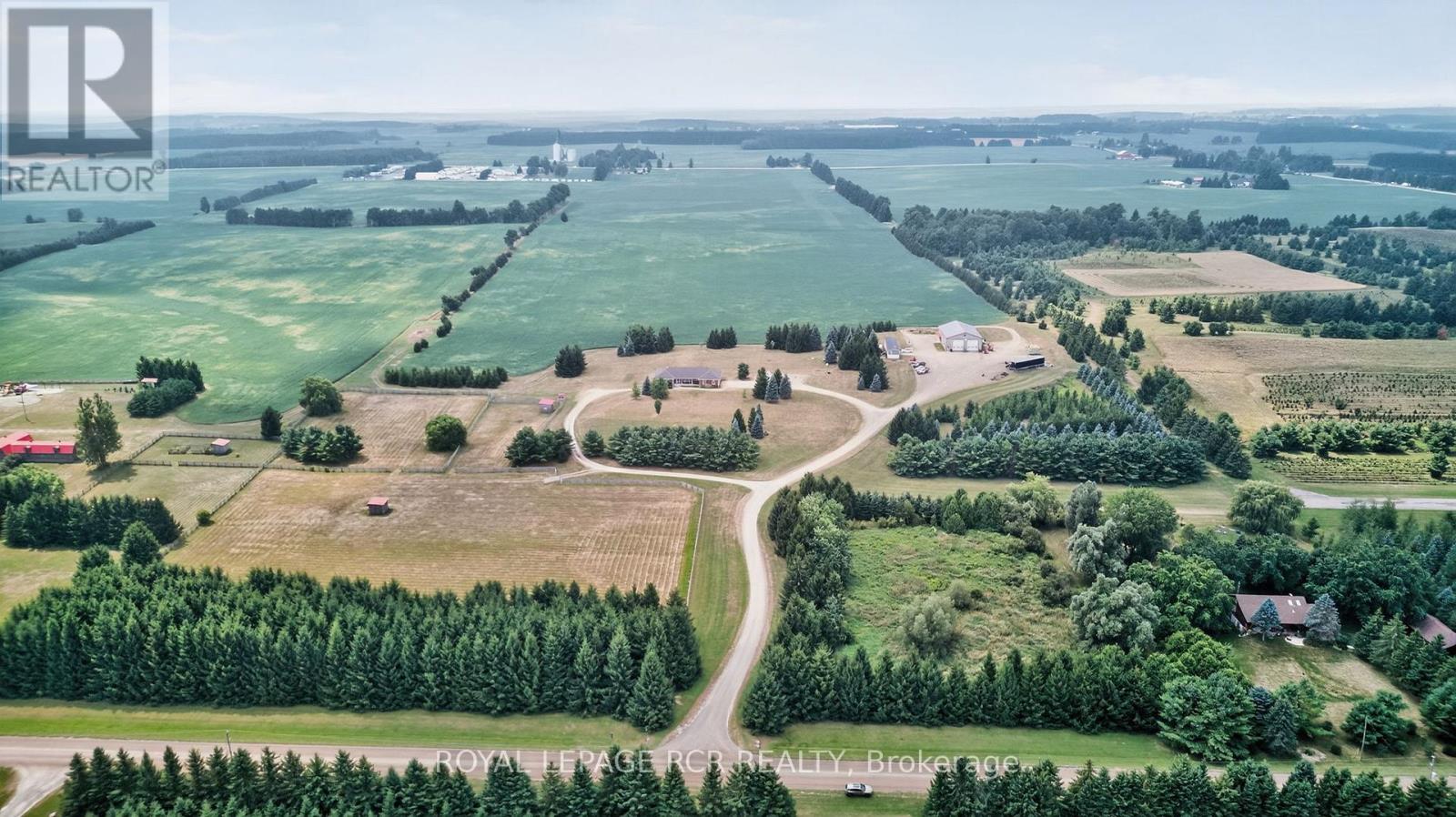 For sale: 6128 EIGHTH LINE, Erin, Ontario N0B1Z0 - X12347054 | REALTOR.ca