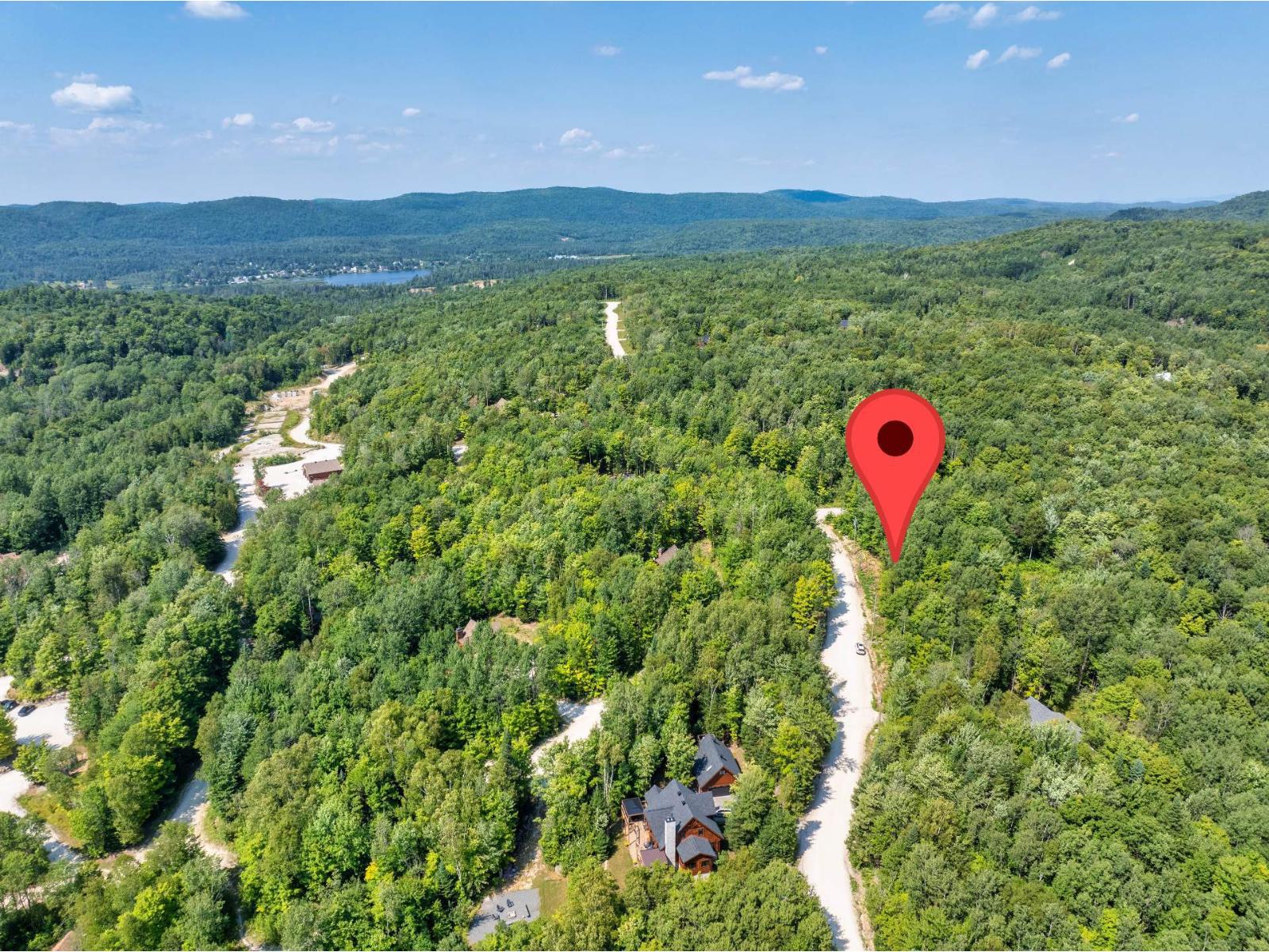 For sale: Ch. du Pavillon-Kanata, Amherst, Quebec J0T1G0 - 27519502 ...