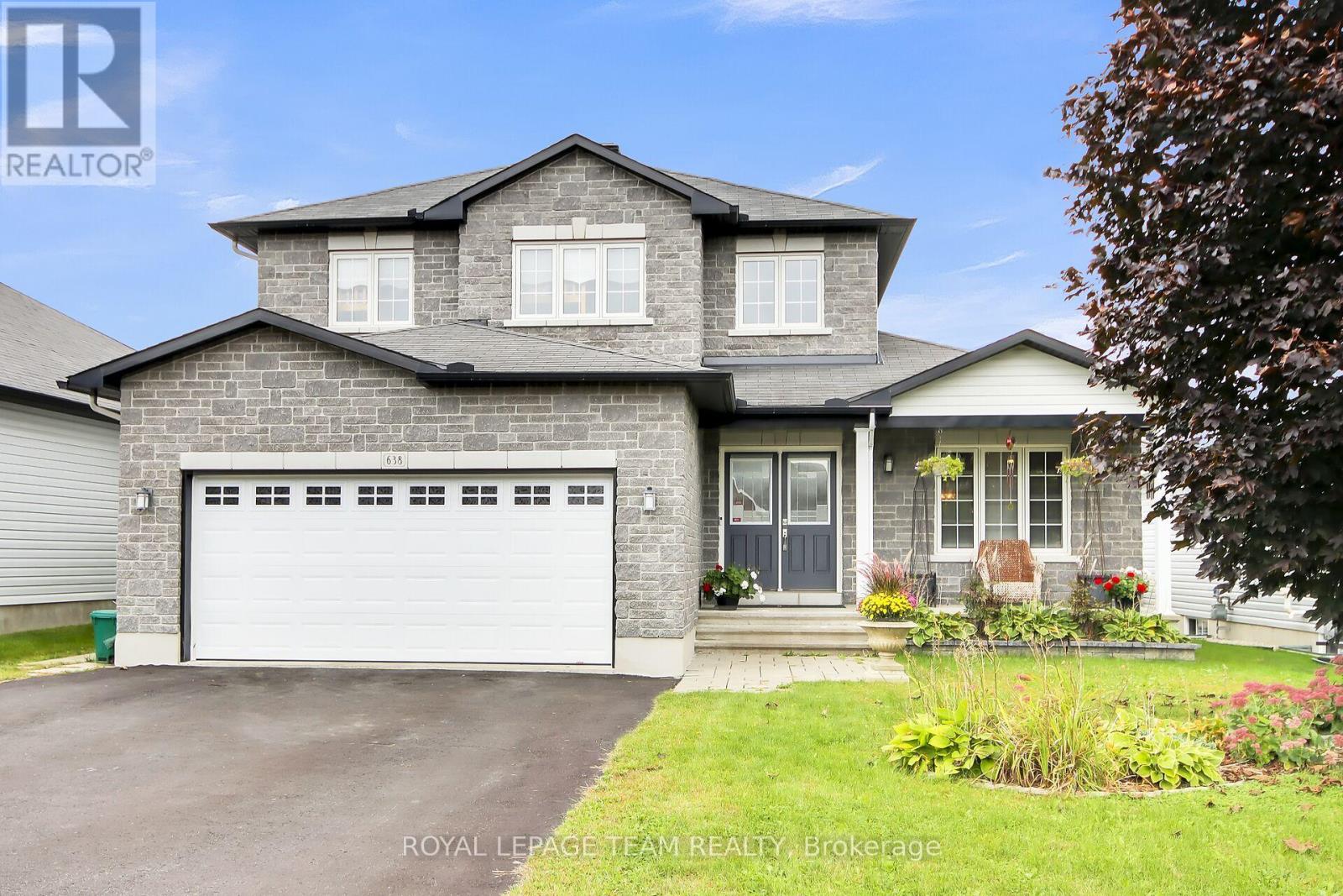 For sale: 638 ROBERT HILL STREET N, Mississippi Mills, Ontario K0A1A0 - X12350281 | REALTOR.ca