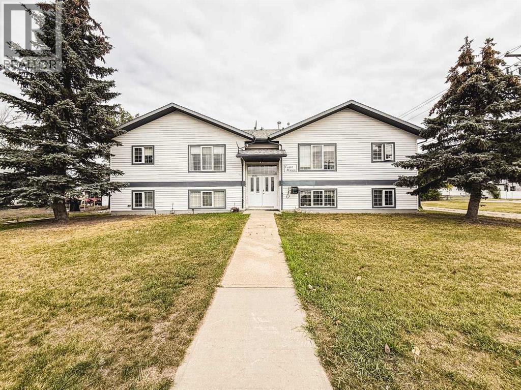 À vendre : 3, 1006 3 Avenue, Beaverlodge, Alberta T0H0C0 - A2249349 ...