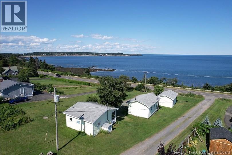 For sale: 360, 362 and 364 Route 776, Grand Manan, New Brunswick E5G1M8 ...