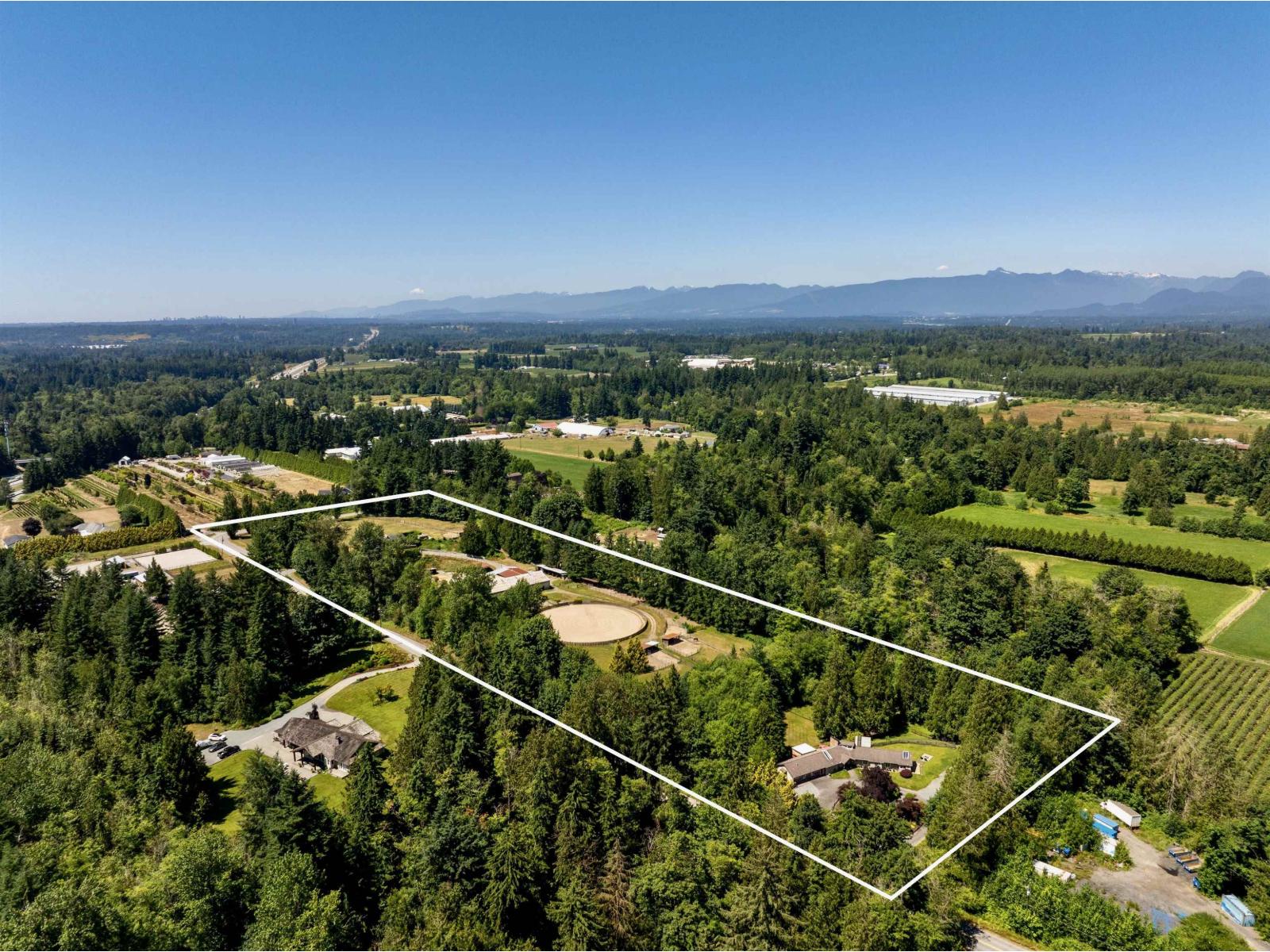 For sale: 25177 64 AVENUE, Langley, British Columbia V4W1H5 - R3024165 ...