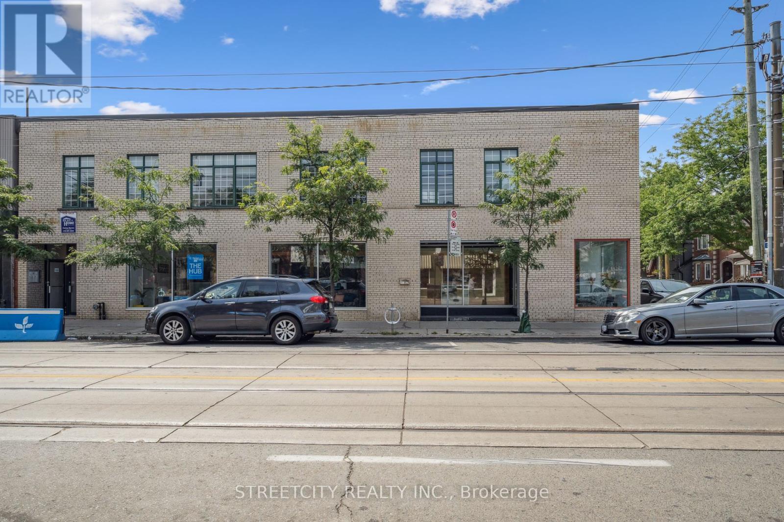 For sale: 837 DUNDAS STREET W, Toronto (Trinity-Bellwoods), Ontario ...