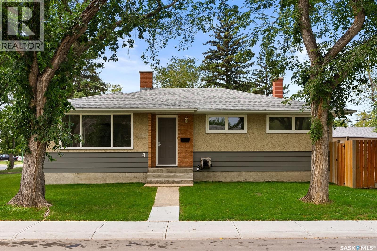For sale: 4 Burrows STREET, Regina, Saskatchewan S4R4S2 - SK016281 ...