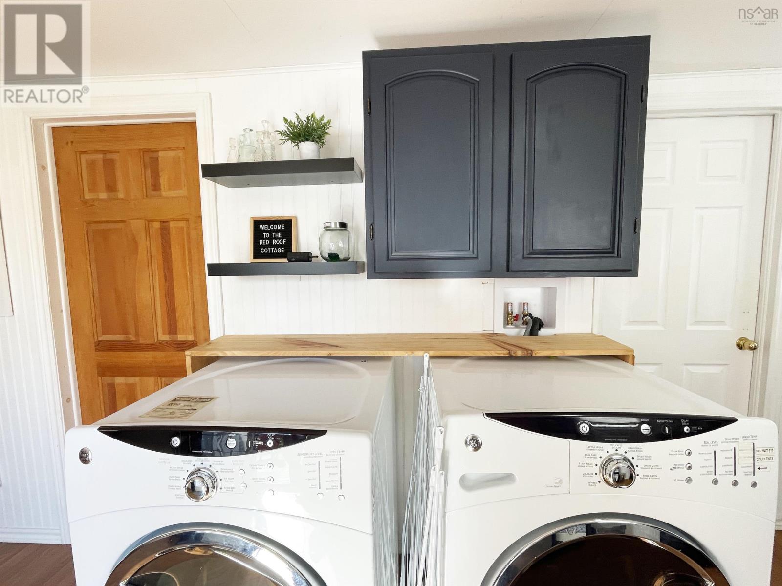 For sale: 40 Jacksons Point Road, Tidnish Bridge, Nova Scotia B4H3X9 ...