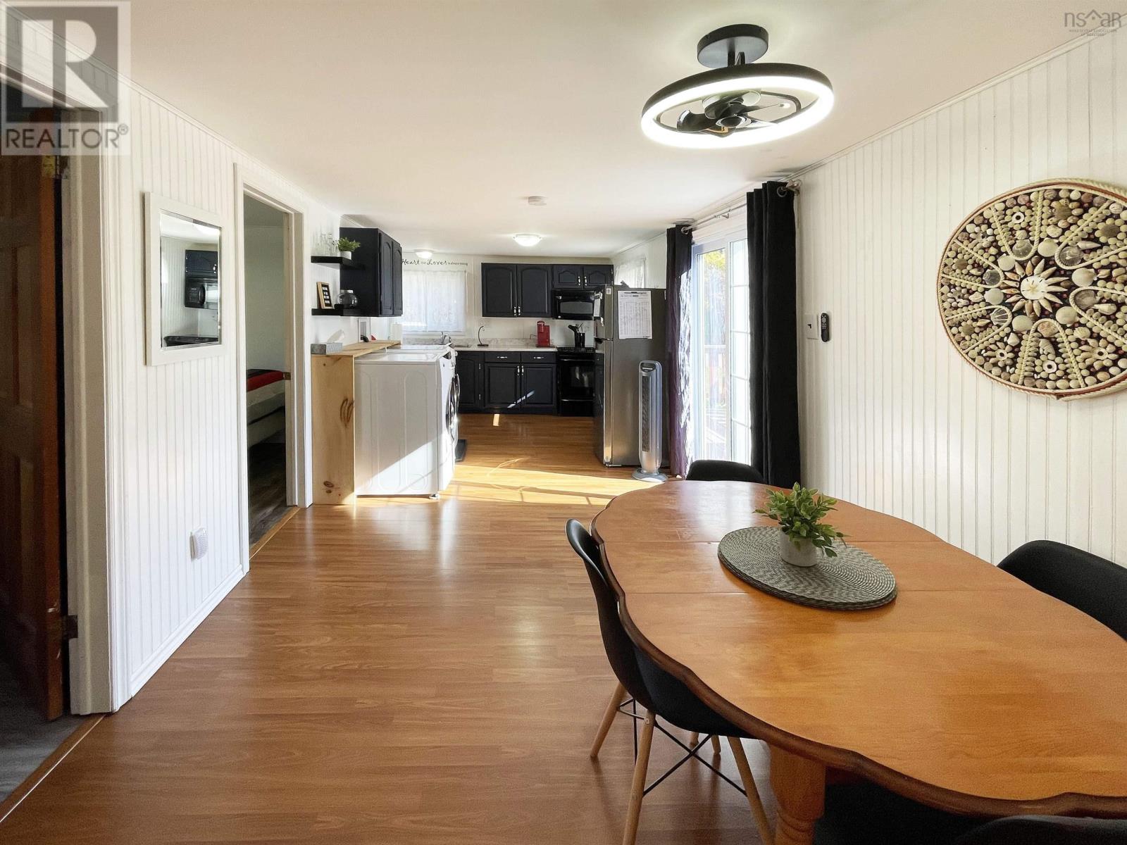 For sale: 40 Jacksons Point Road, Tidnish Bridge, Nova Scotia B4H3X9 ...