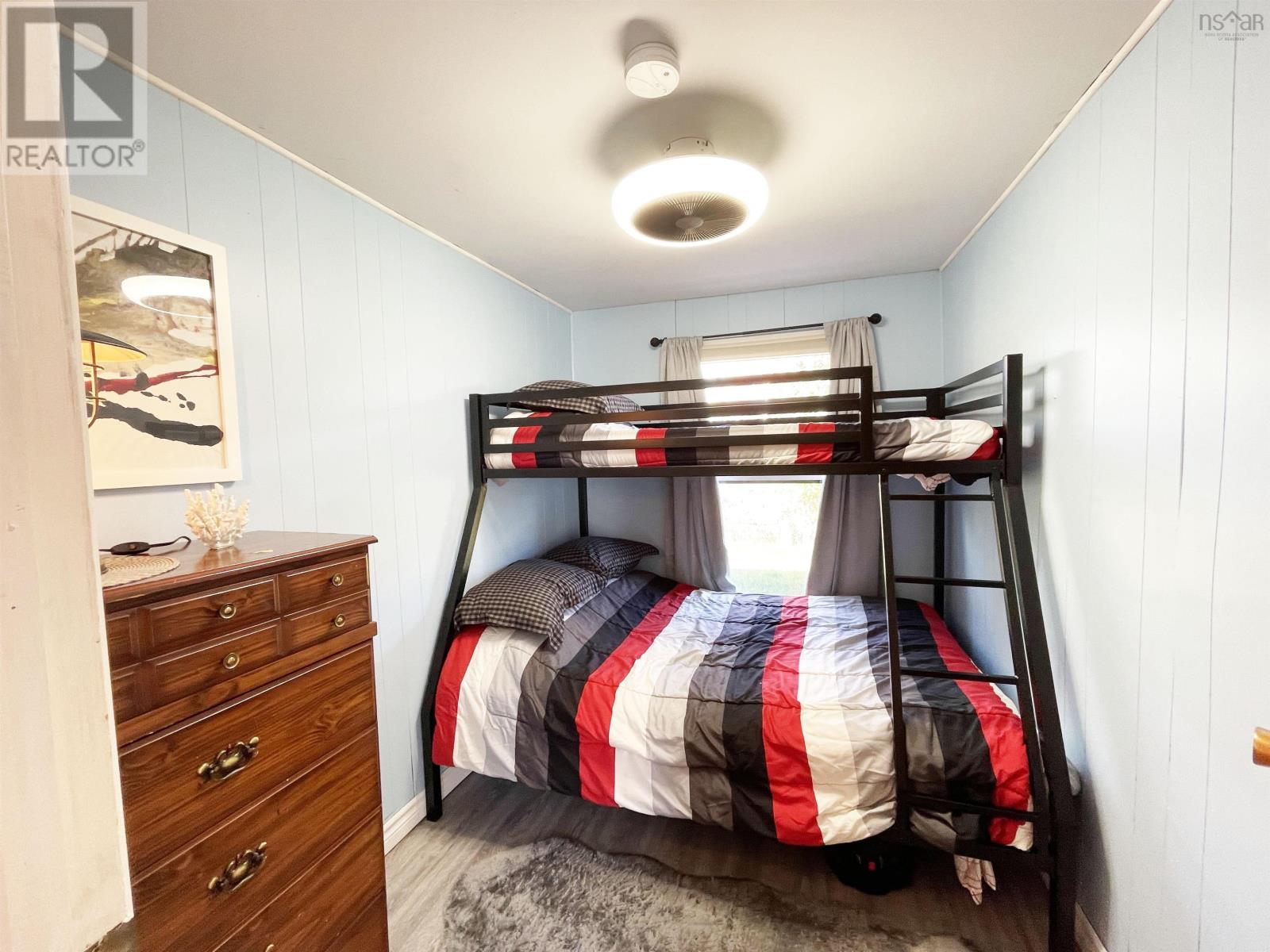 For sale: 40 Jacksons Point Road, Tidnish Bridge, Nova Scotia B4H3X9 ...