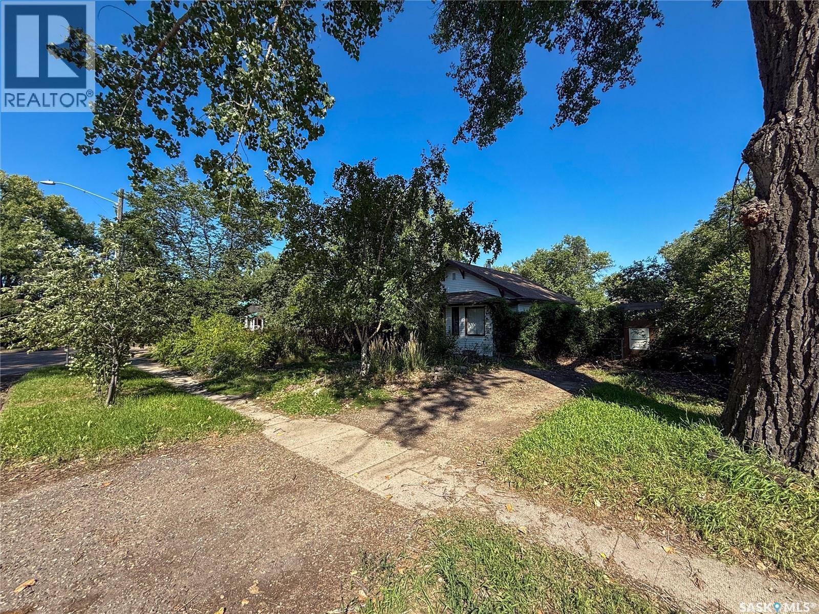 137 Fir AVENUE N, Eastend, Saskatchewan S0N0T0 | REALTOR.ca