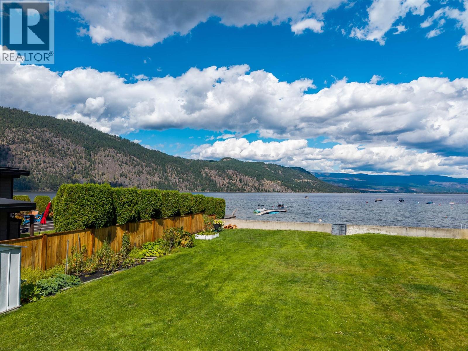 For sale: 331 Lakeshore Drive Lot# Lot 8, Chase, British Columbia ...