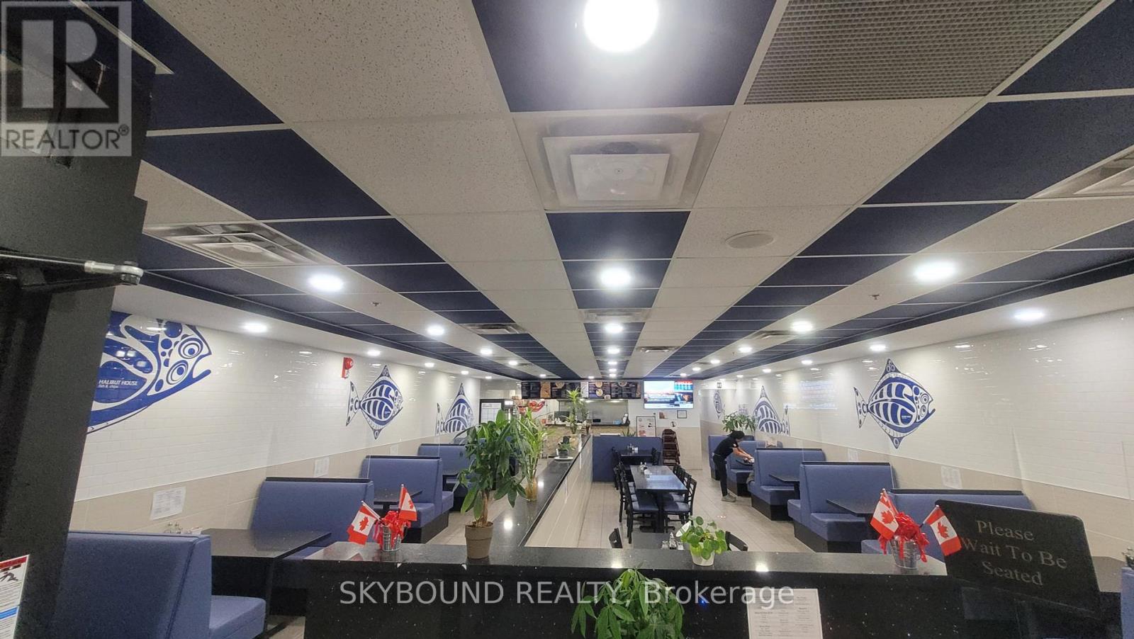 For sale: 117 - 50 DUNDURN STREET S, Hamilton (Strathcona), Ontario ...