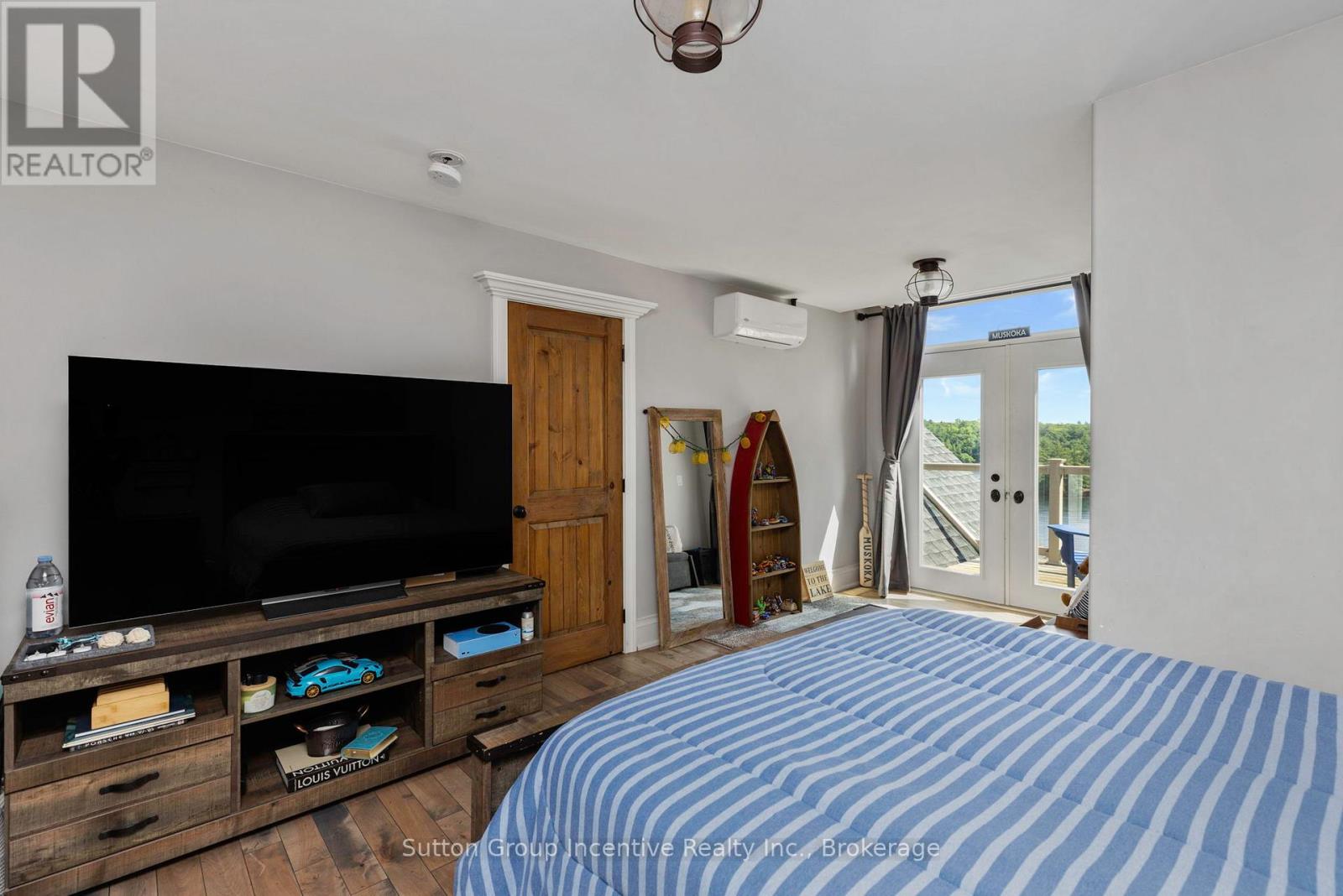 For sale: 15 GORDON POINT LANE, Seguin, Ontario P0C1H0 - X12254774 ...