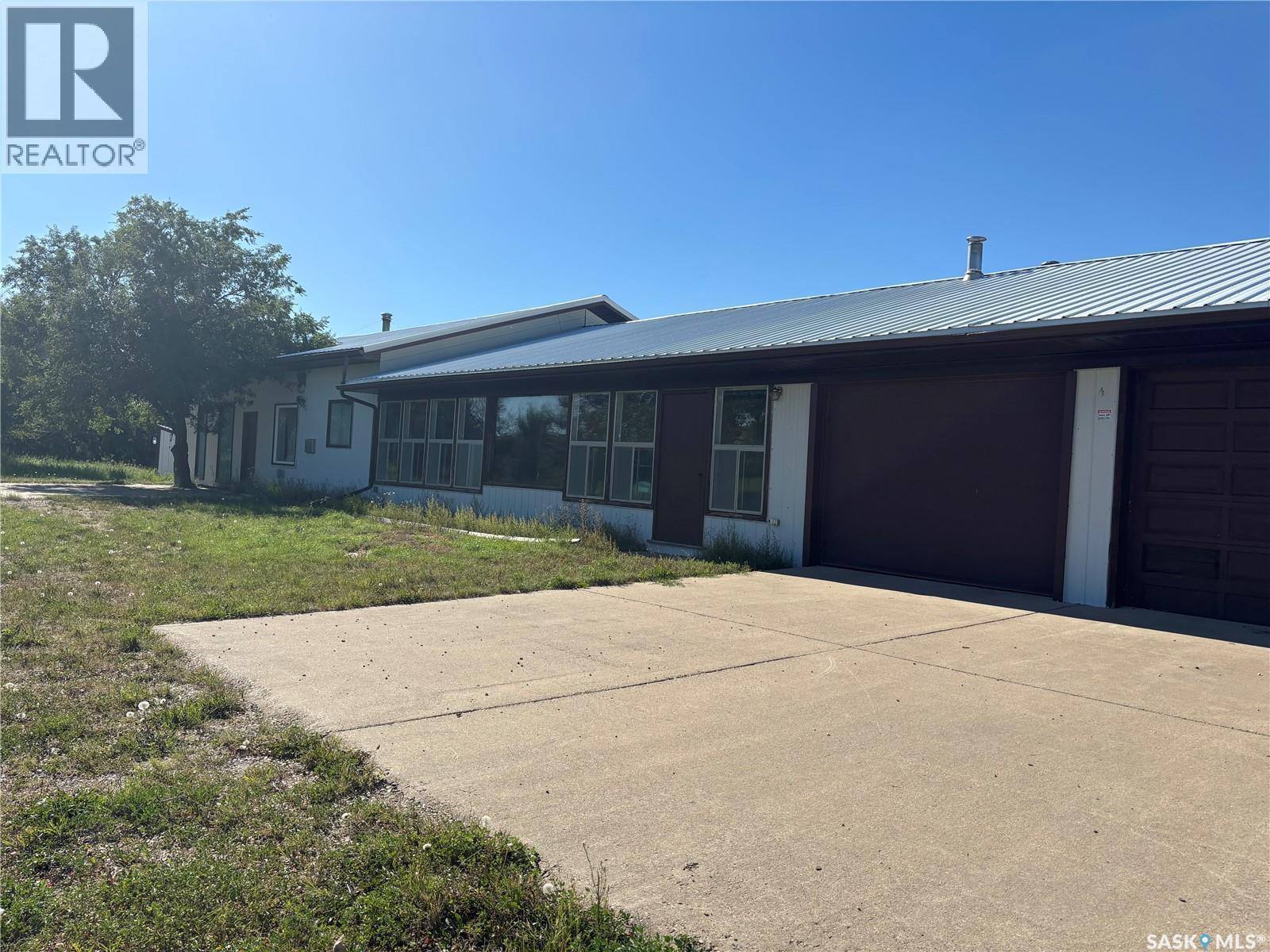 À vendre : Barabe Acreage, Swift Current, Saskatchewan S9H4X6 ...