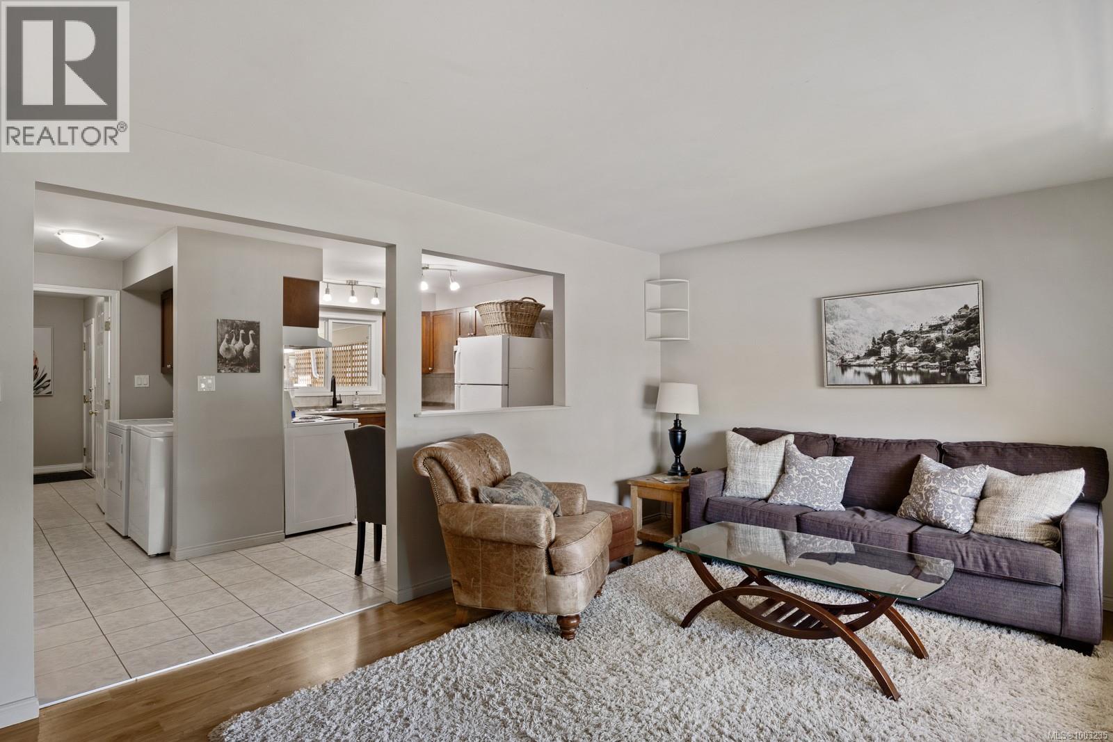 For sale: 3838/3836 Royston Rd, Royston, British Columbia V0R2V0 ...