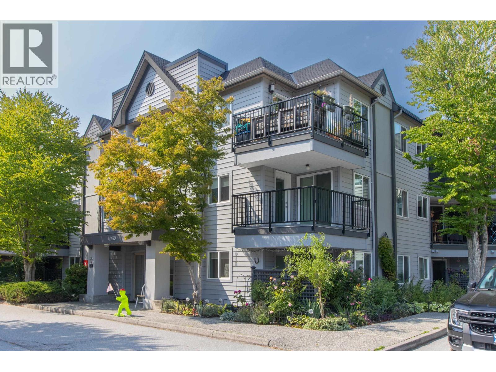 For sale: C211 40140 WILLOW CRESCENT, Squamish, British Columbia V8B0M1 ...