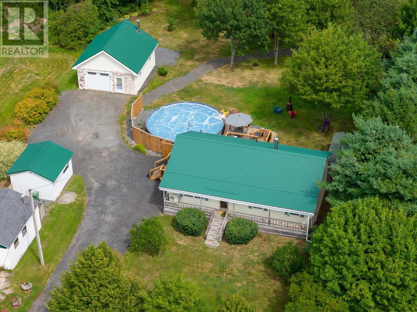 1703 Hammonds Plains Road, Hammonds Plains, Nova Scotia B4B1P5 | REALTOR.ca