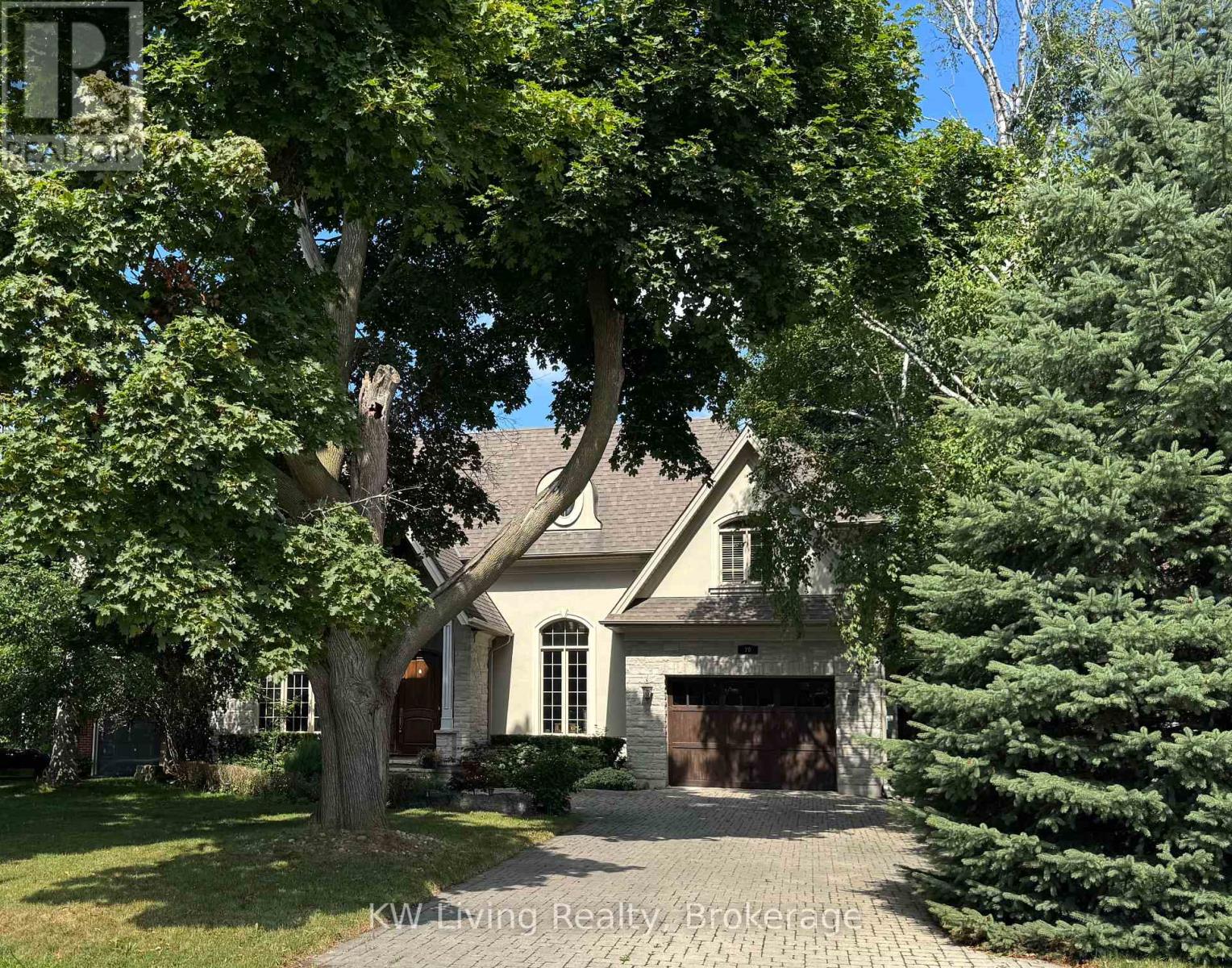 For sale: 70 HARTFIELD ROAD, Toronto (Edenbridge-Humber Valley ...