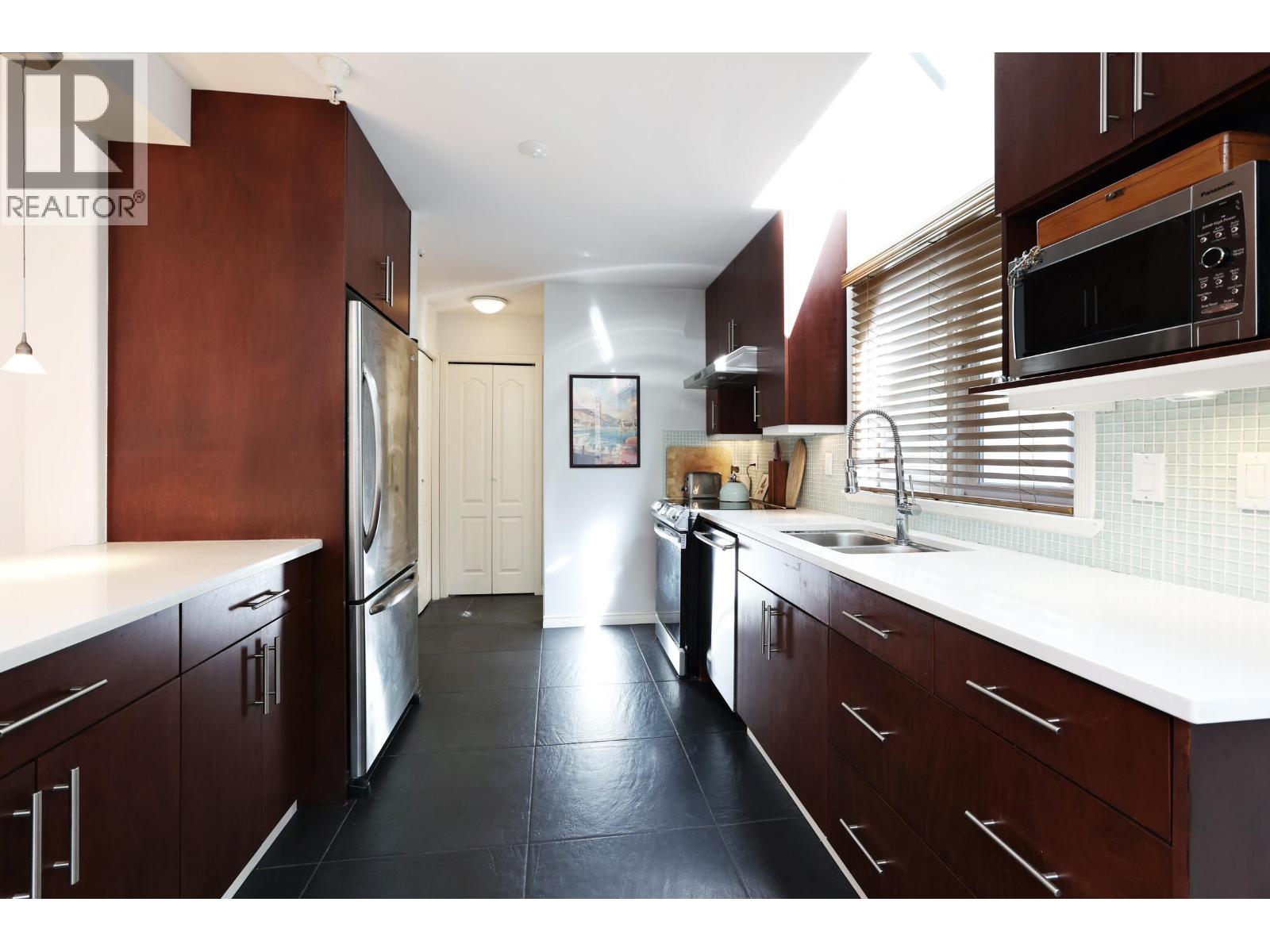 For sale: 2610 POINT GREY ROAD, Vancouver, British Columbia V6K1A5 ...