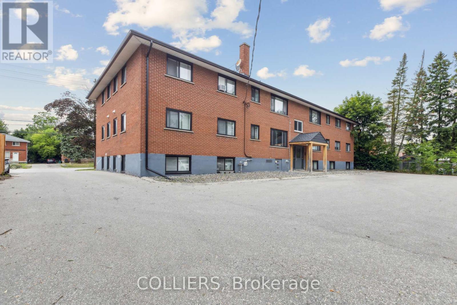 For sale: 146 WEBER STREET N, Kitchener, Ontario N2J3H1 - X12375325 ...