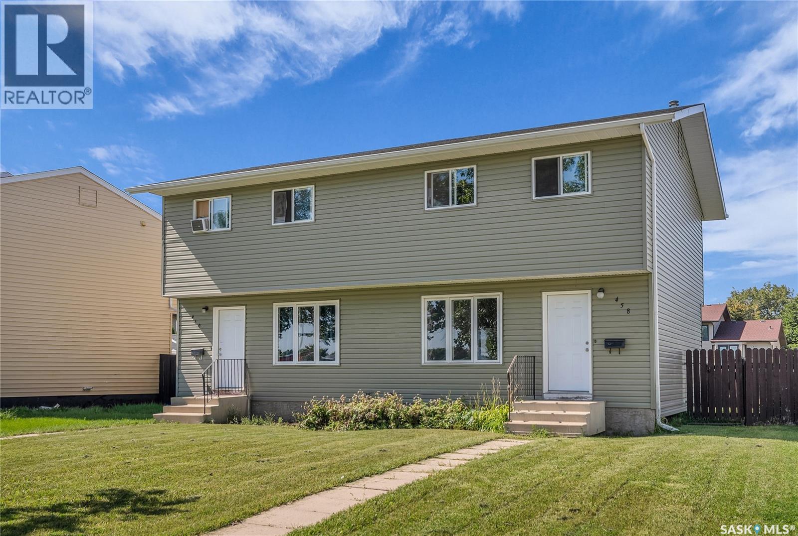 À vendre : 458 & 460 Berini DRIVE, Saskatoon, Saskatchewan S7N3N6 ...