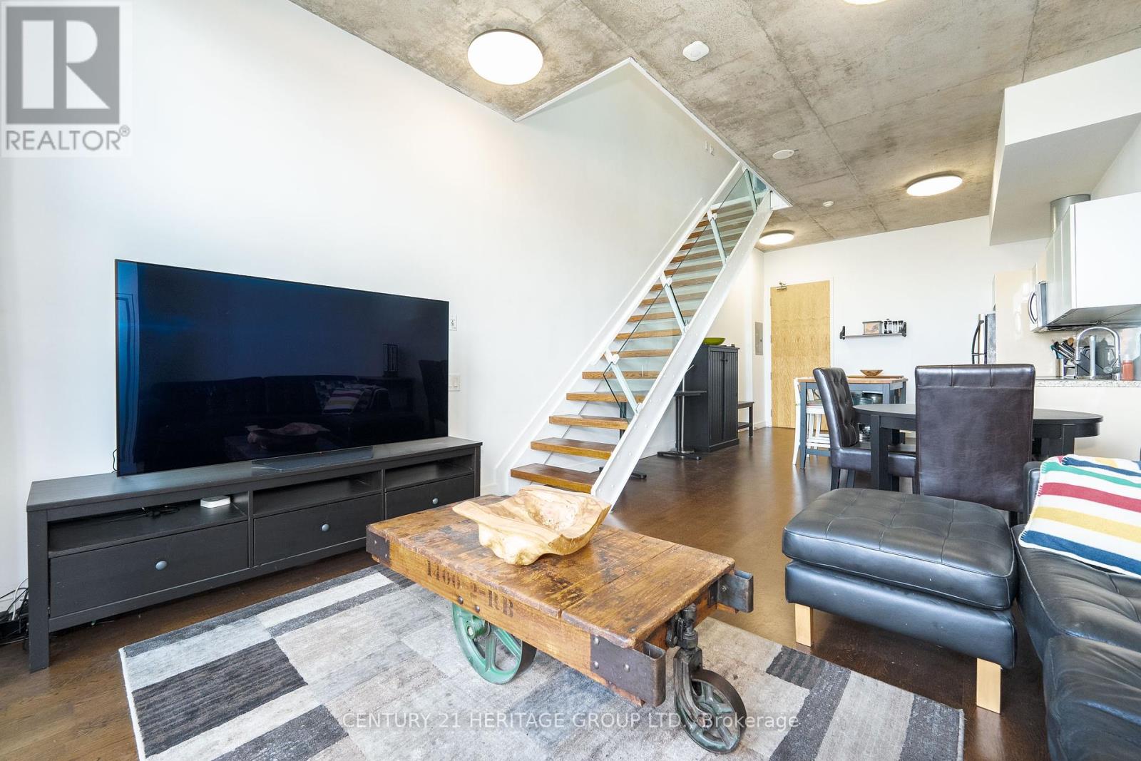 For sale: 607 - 33 MILL STREET, Toronto (Waterfront Communities ...