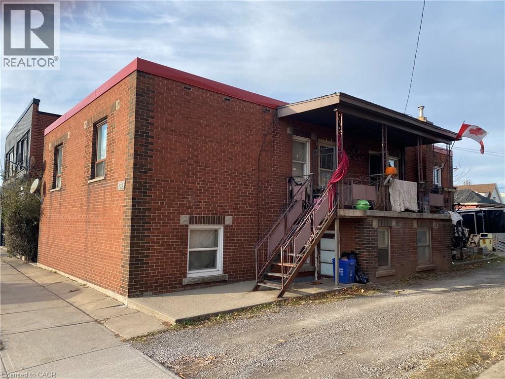 For sale: 1373 BARTON Street E, Hamilton, Ontario L8H2W4 - 40767299 ...