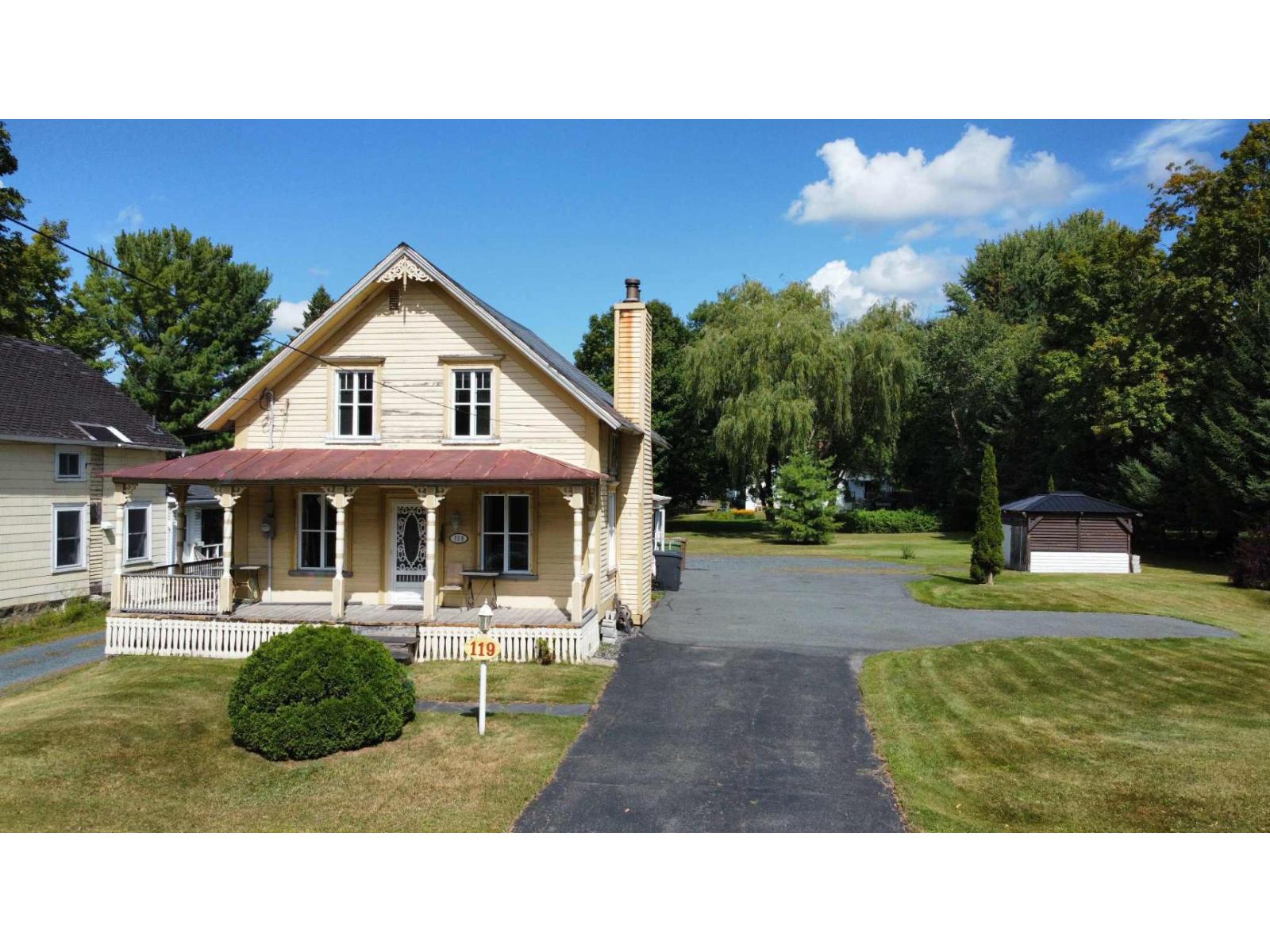 For sale: 119 Rue Water, Danville, Quebec J0A1A0 - 27868878 | REALTOR.ca