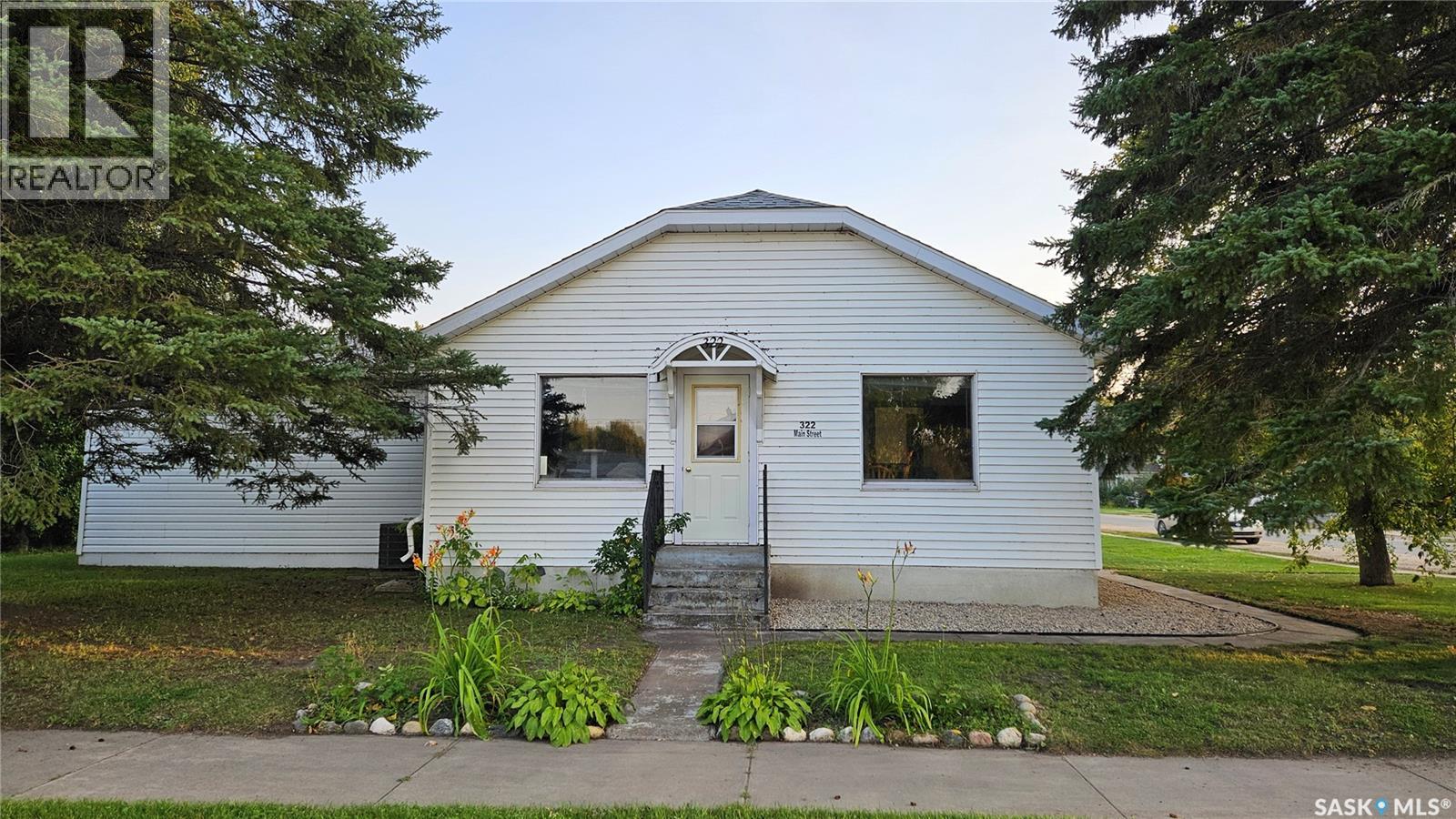 For sale: 322 Main STREET, Cudworth, Saskatchewan S0K1B0 - SK017838 ...