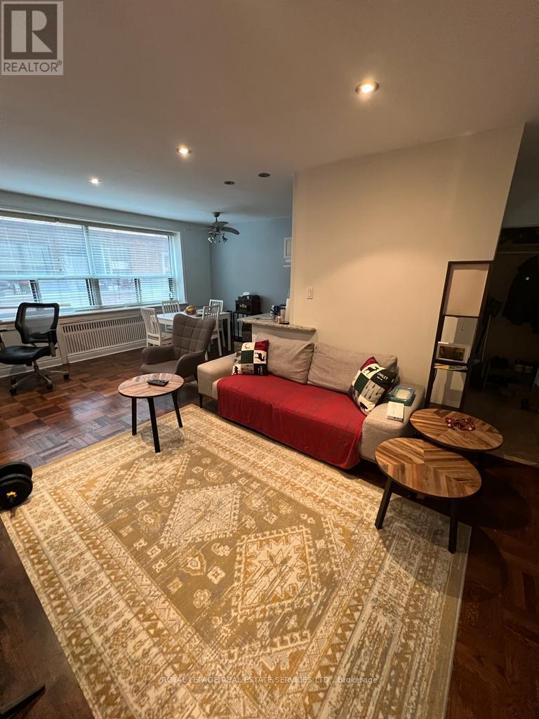 For rent: 105 - 2 RIDELLE AVENUE, Toronto (Forest Hill North), Ontario M6B1H4 - C12397868 ...