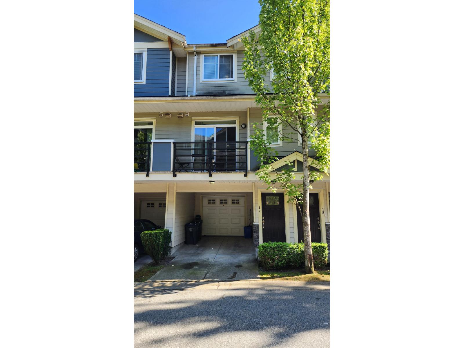 For sale: 17 6383 140 STREET, Surrey, British Columbia V3W0E9 ...