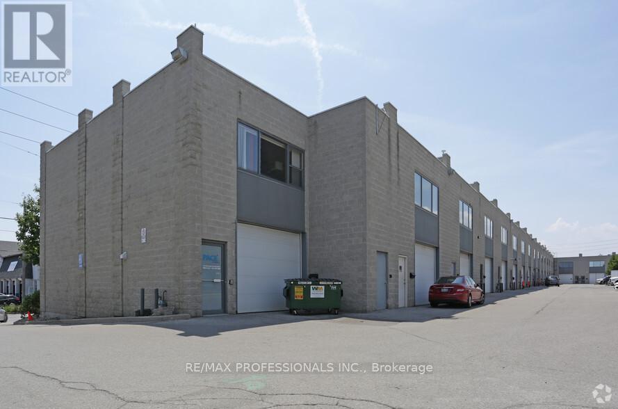 For rent: 34-UPPR - 300 NEW TORONTO STREET, Toronto (New Toronto ...