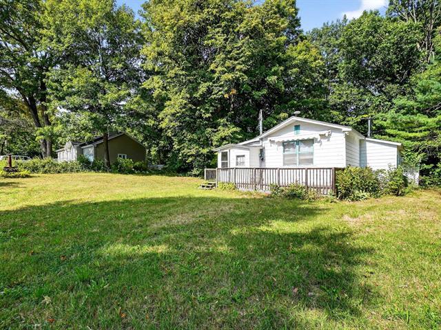 À vendre : 223 Ch. du Grand-Quai, Rigaud, Québec J0P1P0 - 12967664 ...