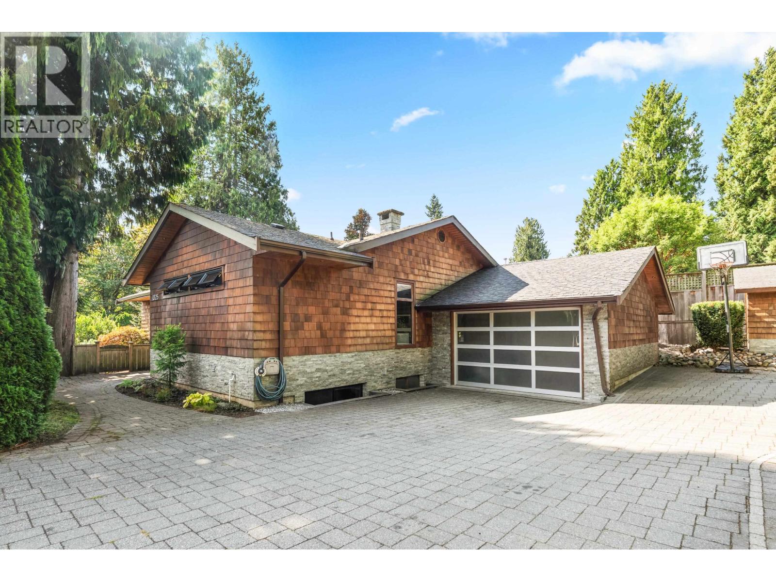 À vendre : 1325 25TH STREET, West Vancouver, Colombie-Britannique ...