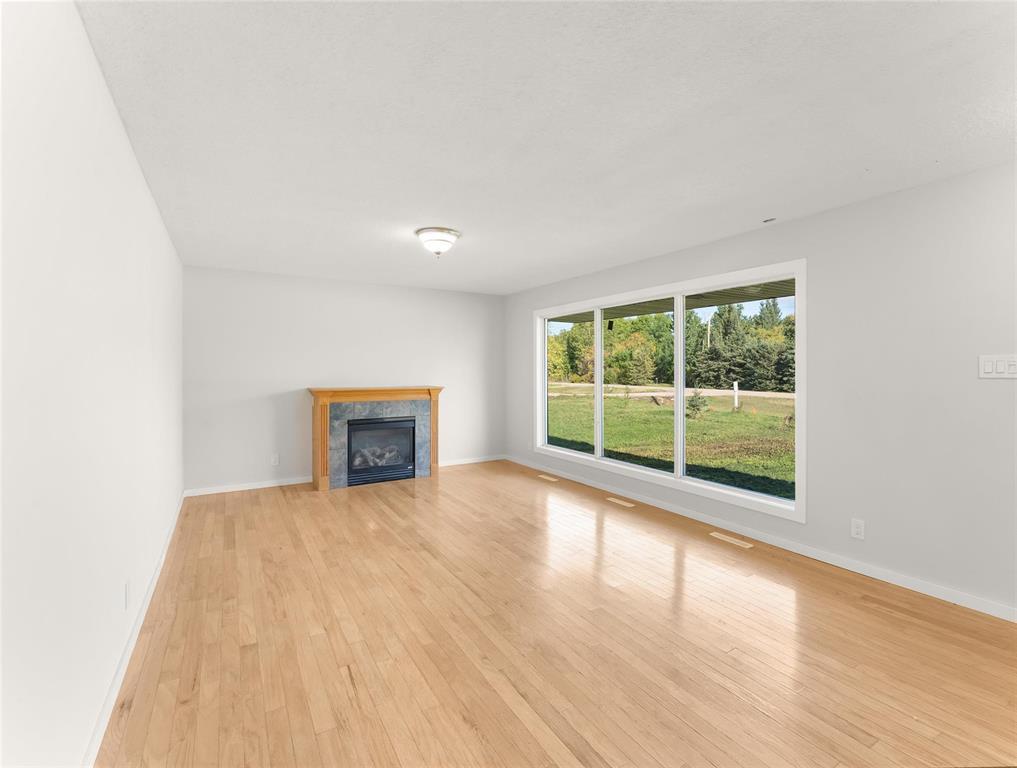 For sale: 2 Brook Dale Road, Lac Du Bonnet RM, Manitoba R0E1A0 ...