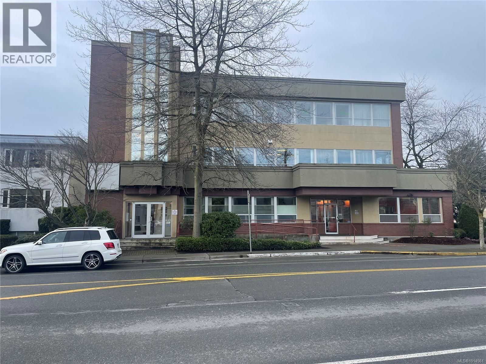For sale: 1195 Esquimalt Rd, Esquimalt, British Columbia V9A3N6 ...