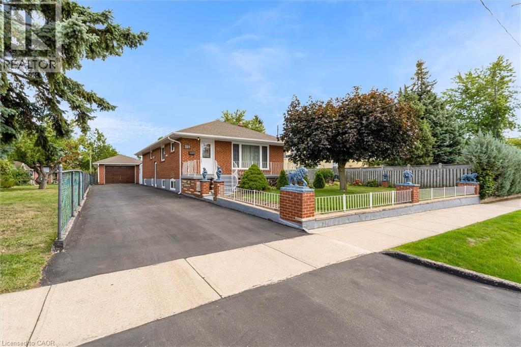 321 SOUTHVIEW Road, Oakville, Ontario L6K2P7 | REALTOR.ca