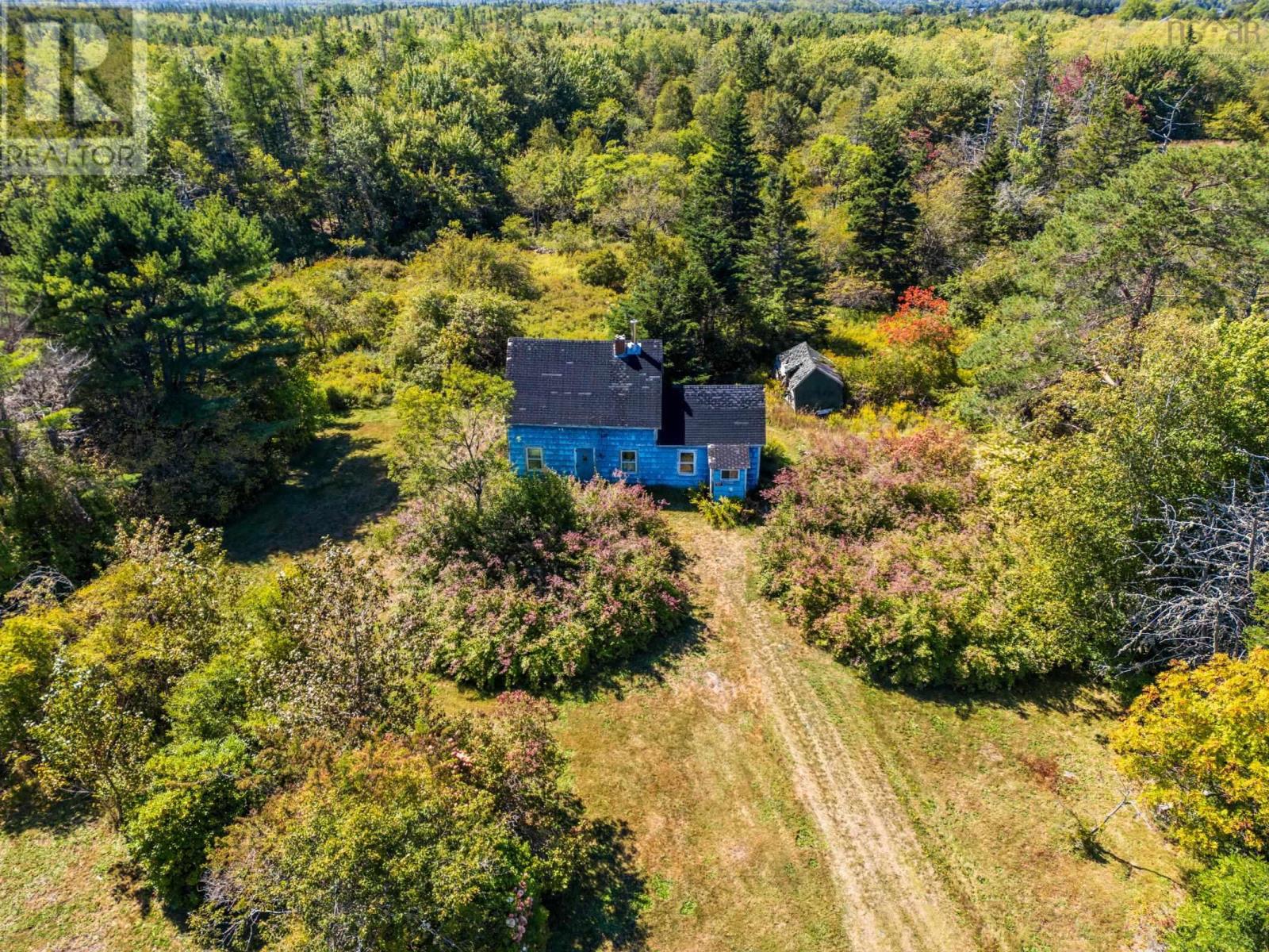 For sale: 38 Chemin Des Ben Road, Sluice Point, Nova Scotia B0W3M0 ...