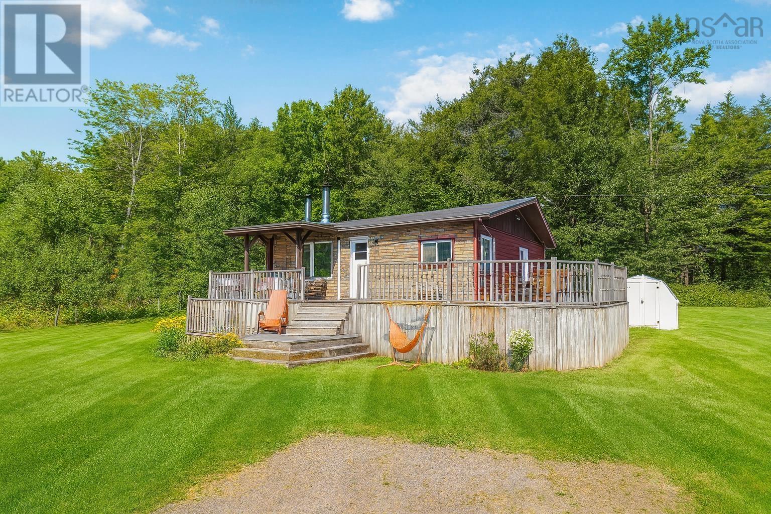 For sale: 4 Charlie Drive, Middle New Cornwall, Nova Scotia B0J2E0 ...