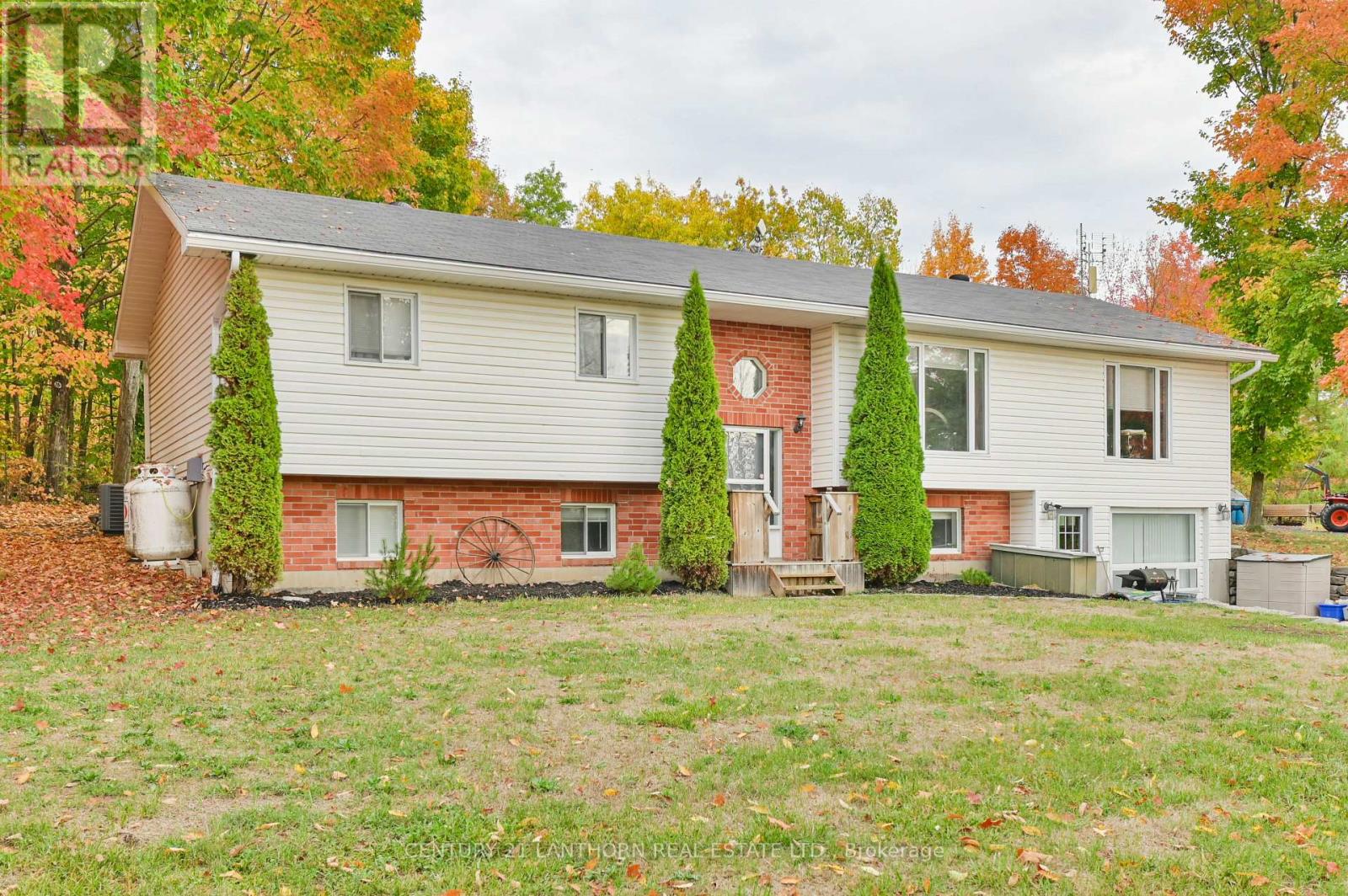 For sale: 93 TANNERY ROAD, Madoc, Ontario K0K2K0 - X12426868 | REALTOR.ca