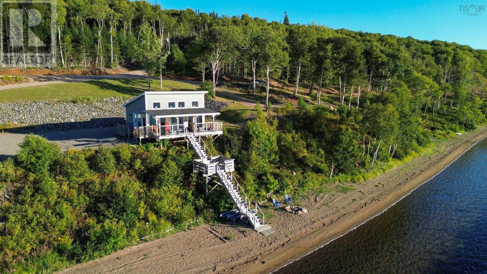10823 Kempt Head Road, Boularderie, Nova Scotia B1X1L5 | REALTOR.ca