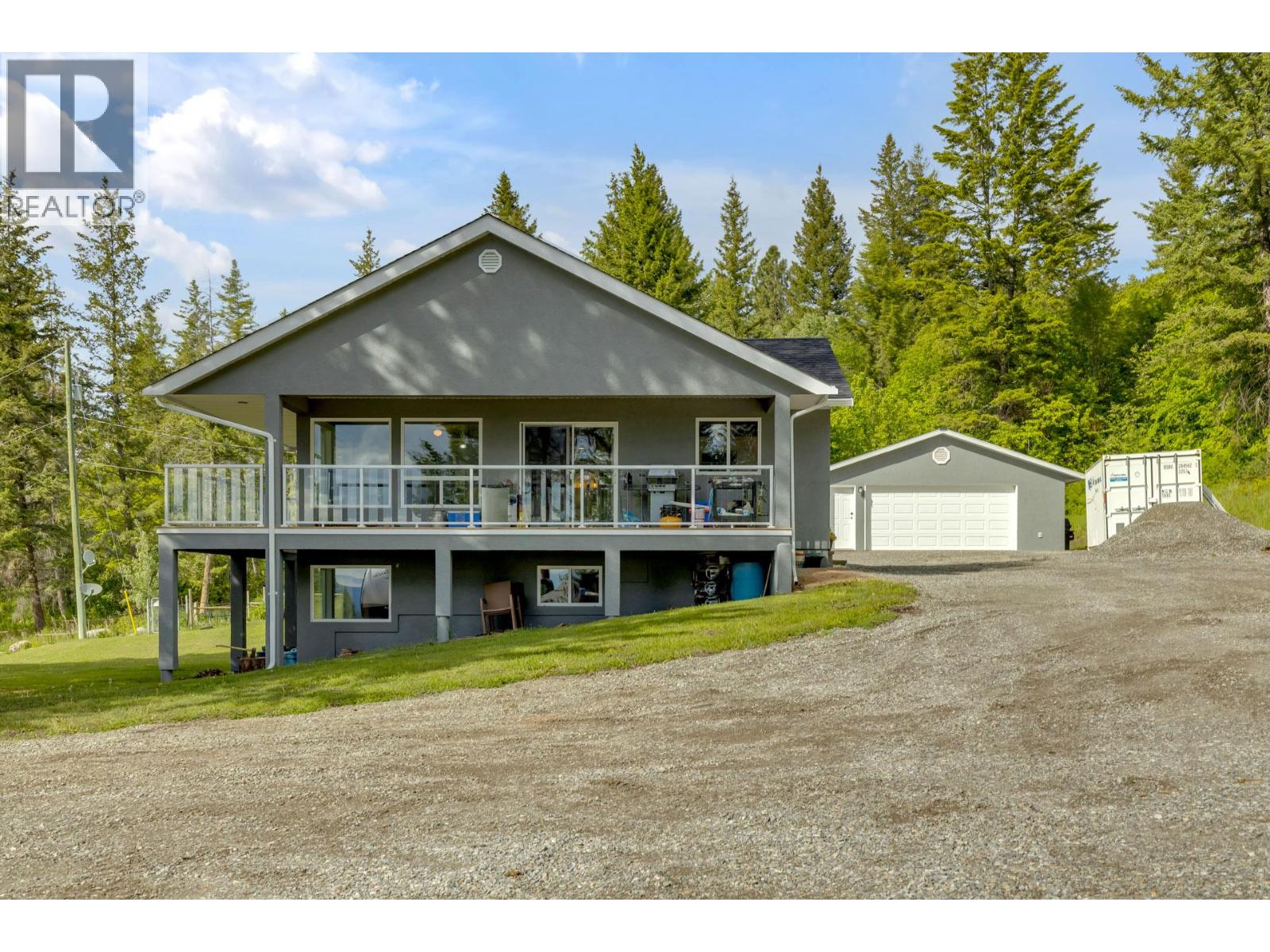 For sale: 6011 Oyama Lake Road, Lake Country, British Columbia V4V2C9 ...
