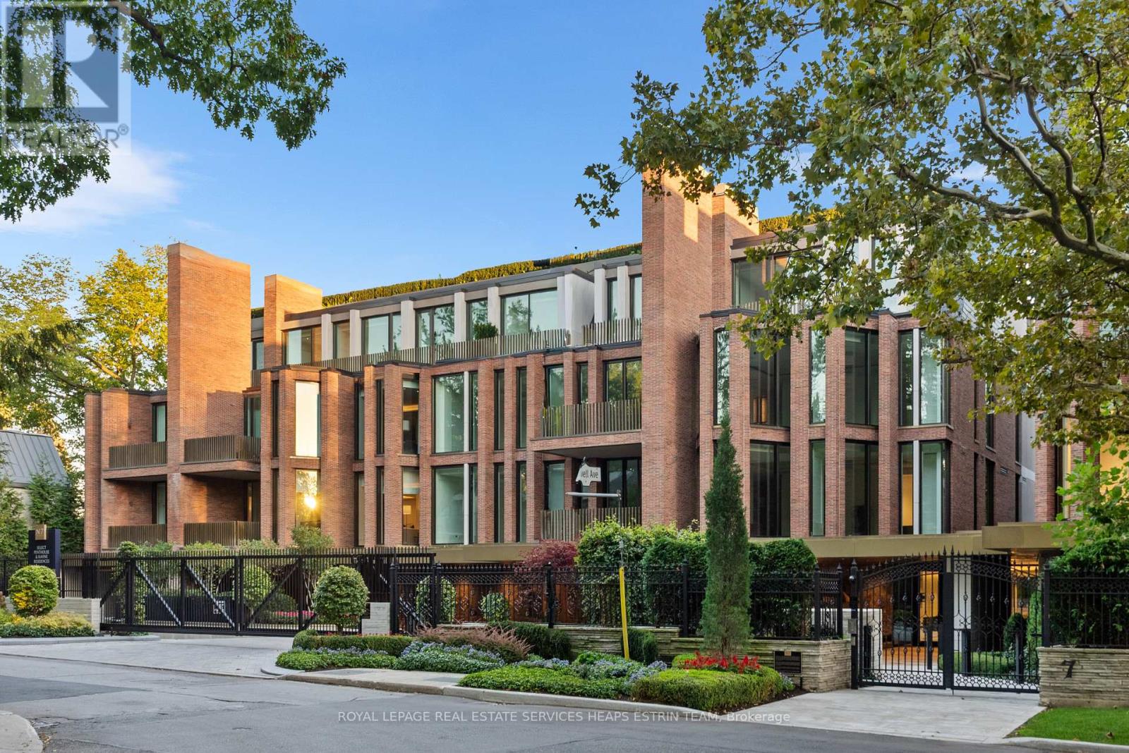 For sale: 302 - 7 DALE AVENUE, Toronto (Rosedale-Moore Park), Ontario ...