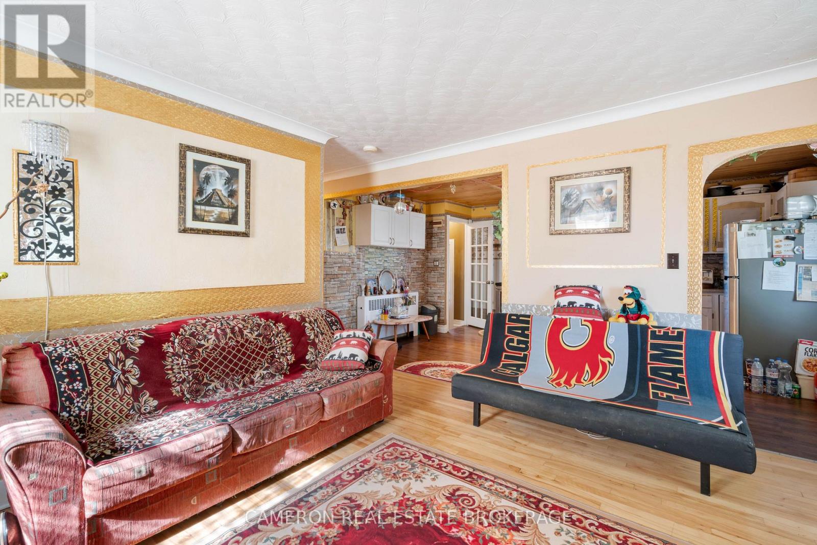 À vendre : 511 ST FELIX STREET, Cornwall (Cornwall), Ontario K6H5B2 ...