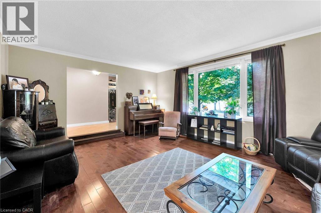 For sale: 757 4TH Line, Caledonia, Ontario N3W2B1 - 40777132 | REALTOR.ca