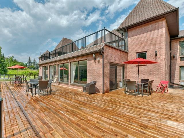 For sale: 3080 Boul. de Ste-Adèle, #204, Sainte-Adèle, Quebec J8B2N7 ...