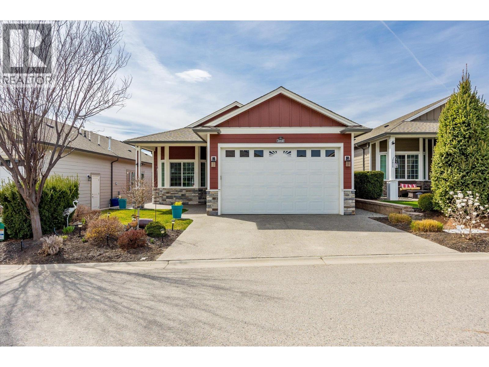 For sale: 2058 Aspen Drive, Westbank, British Columbia V4T3A5 ...