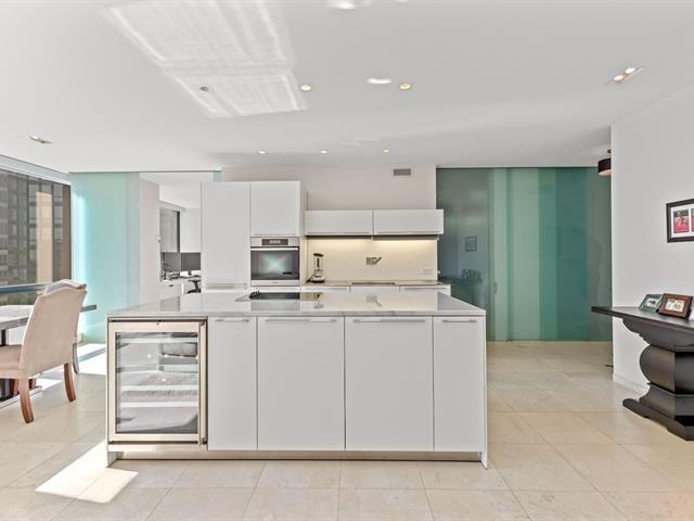 À vendre : 2 Rue Westmount-Square, #601, Westmount, Québec H3Z2S4 ...