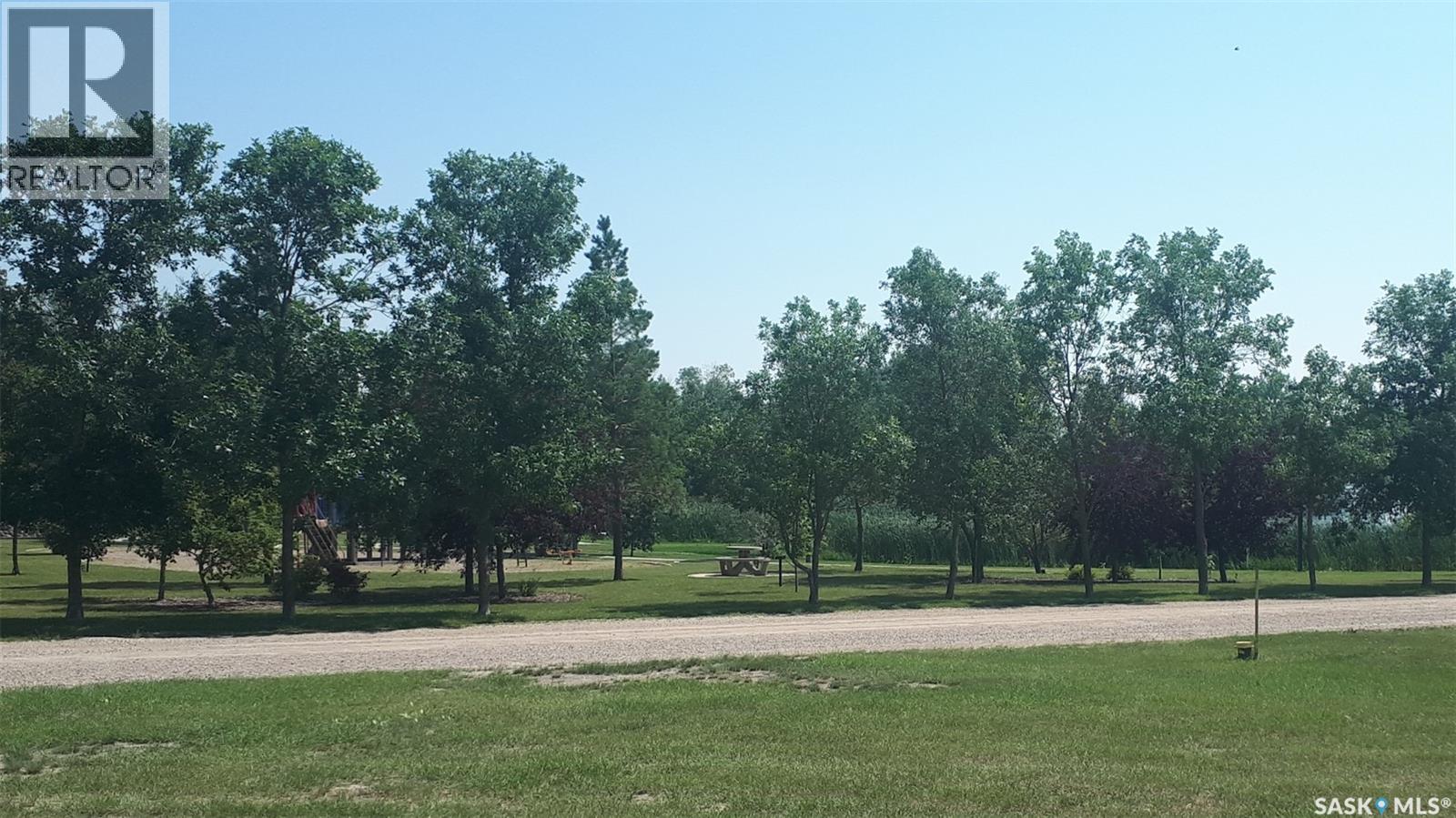 For sale: 300 Froude STREET, Stoughton, Saskatchewan S0G4T0 - SK020218 ...