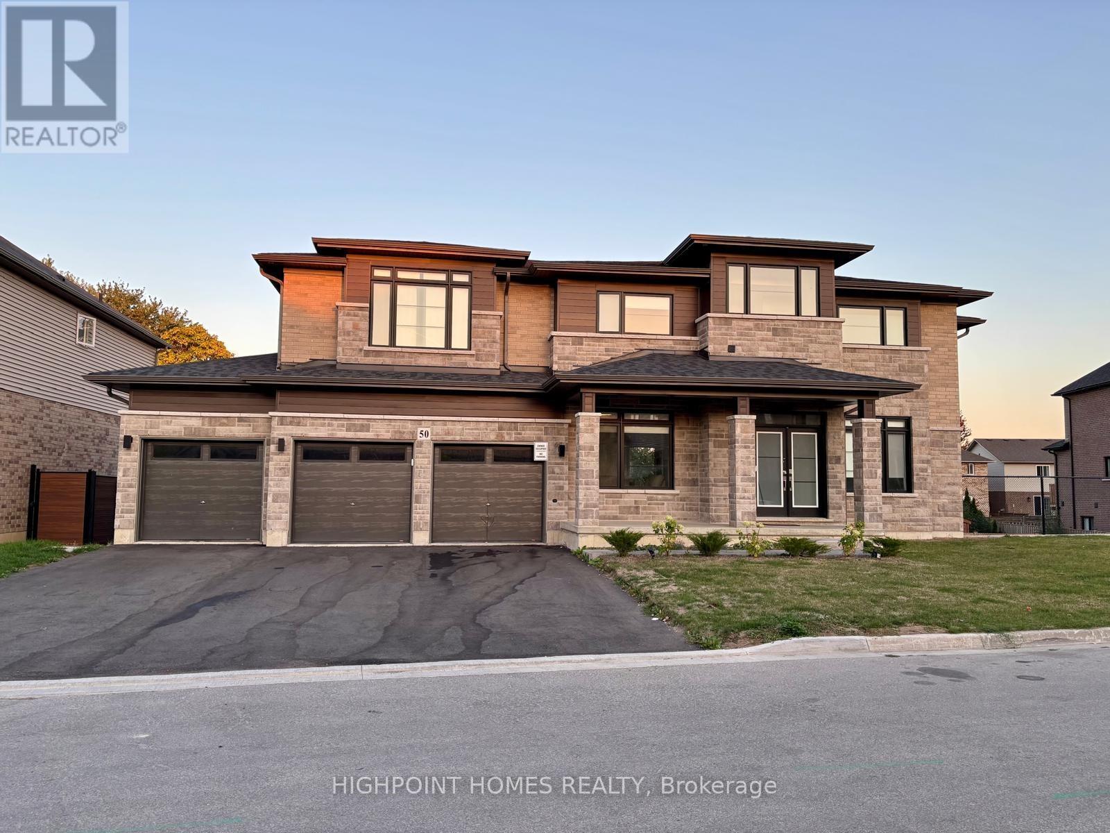 For sale: 50 HALO STREET, Hamilton (Eleanor), Ontario L8W0C2 ...