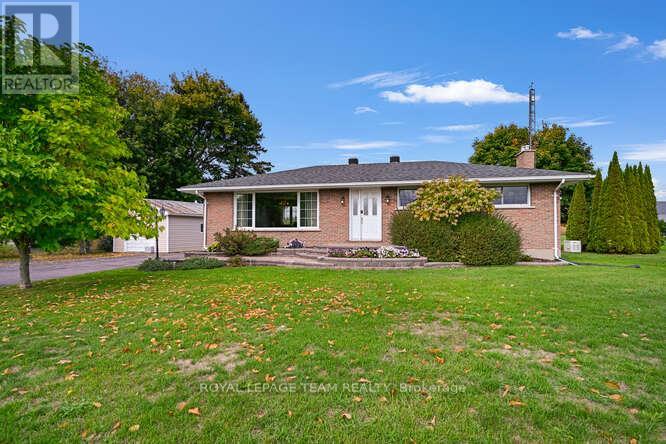 For sale: 2214 COUNTY 2 ROAD, Edwardsburgh/Cardinal, Ontario K0E1T1 ...