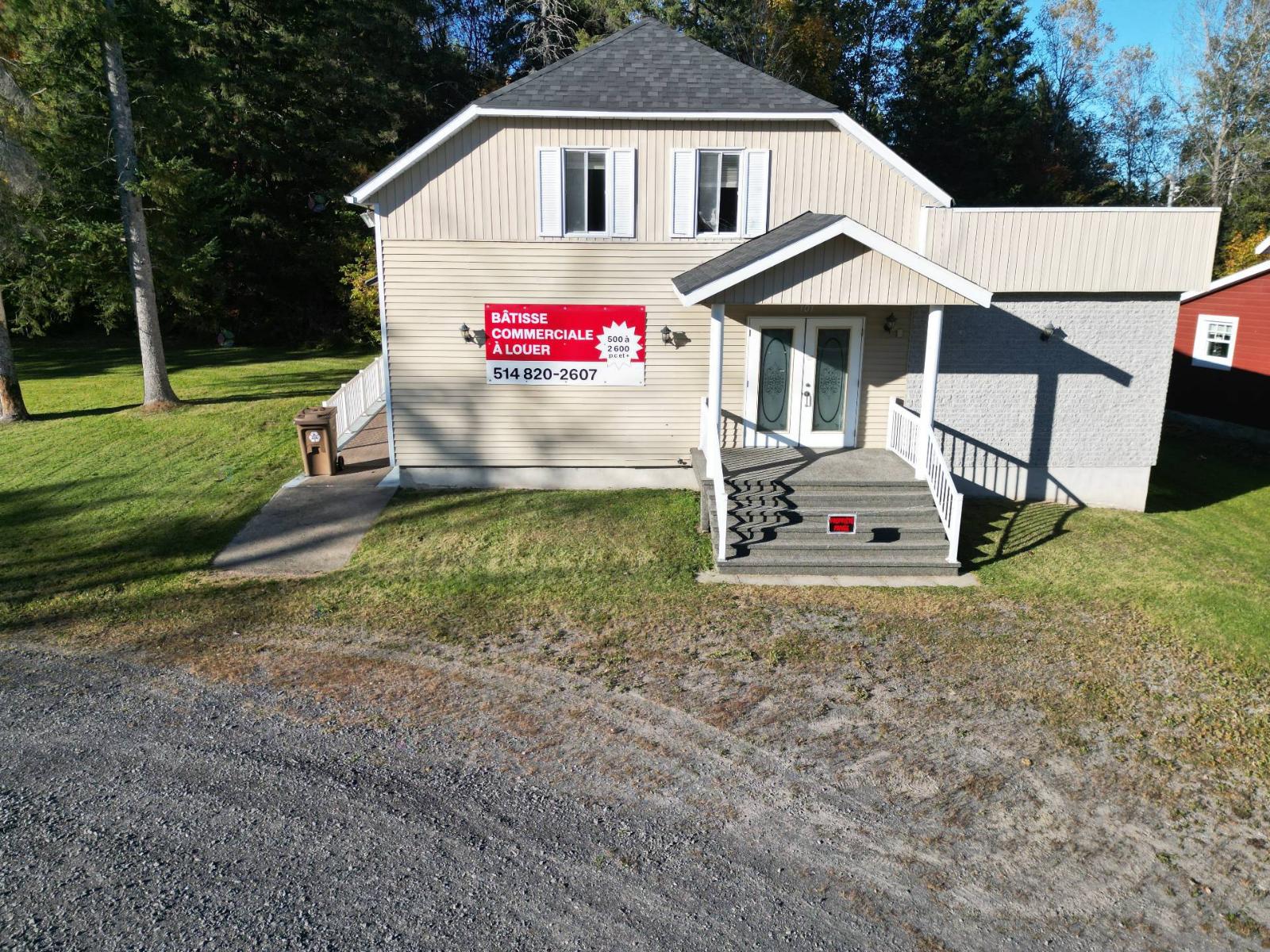 For sale: 101 Route de Ste-Béatrix, Saint-Alphonse-Rodriguez, Quebec ...